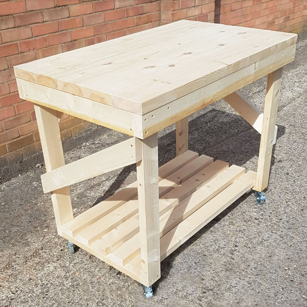 Garden furniture: Heavy Duty Wooden Workbench on Wheels